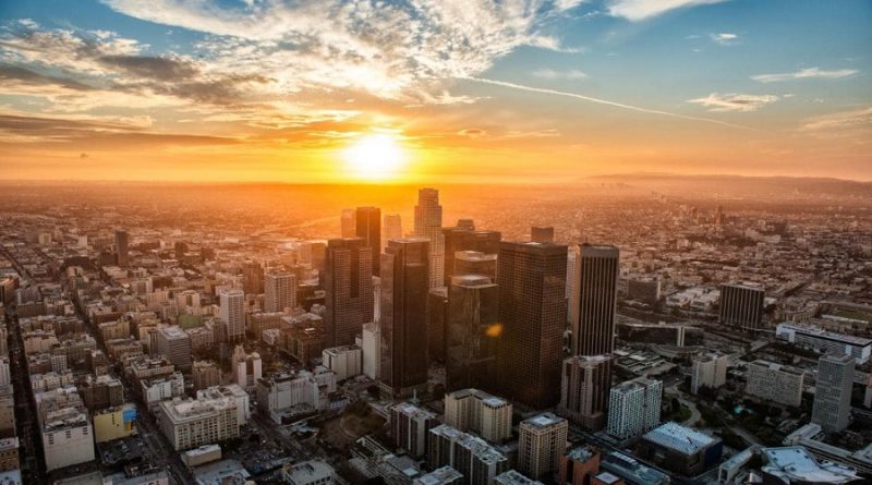 4 Famous Landmarks to Visit in Los Angeles | CharterMeNow