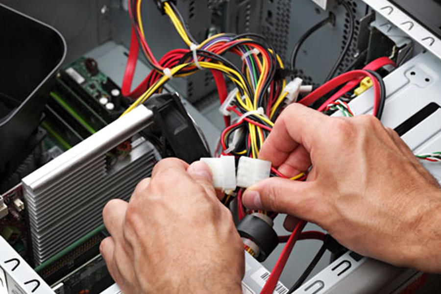 Top 4 Signs That Your PC Is About to Crash | CharterMeNow