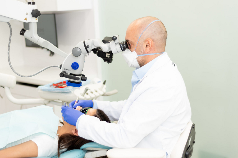 How to Find the Best Endodontics Clinic in Huntington Beach