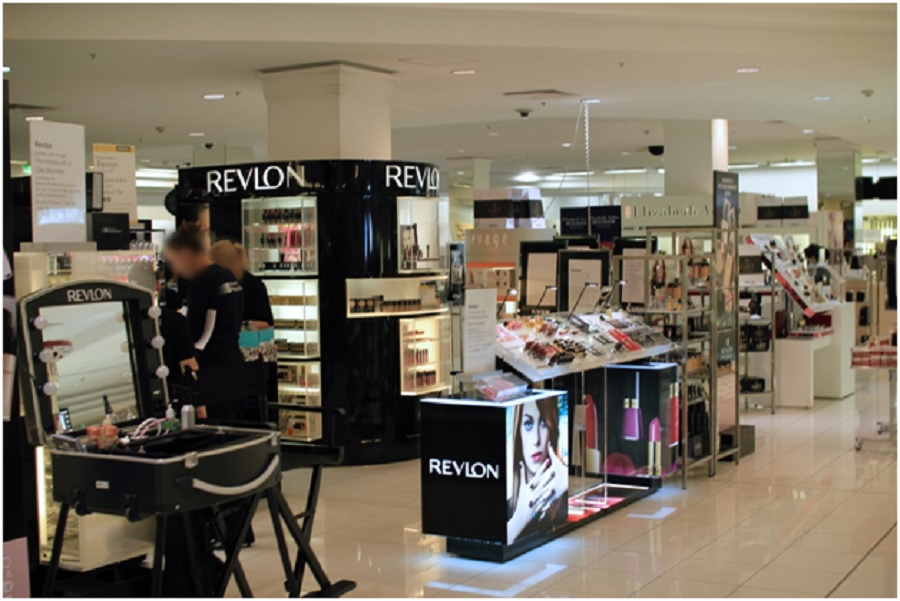 How to Start a Cosmetics Store