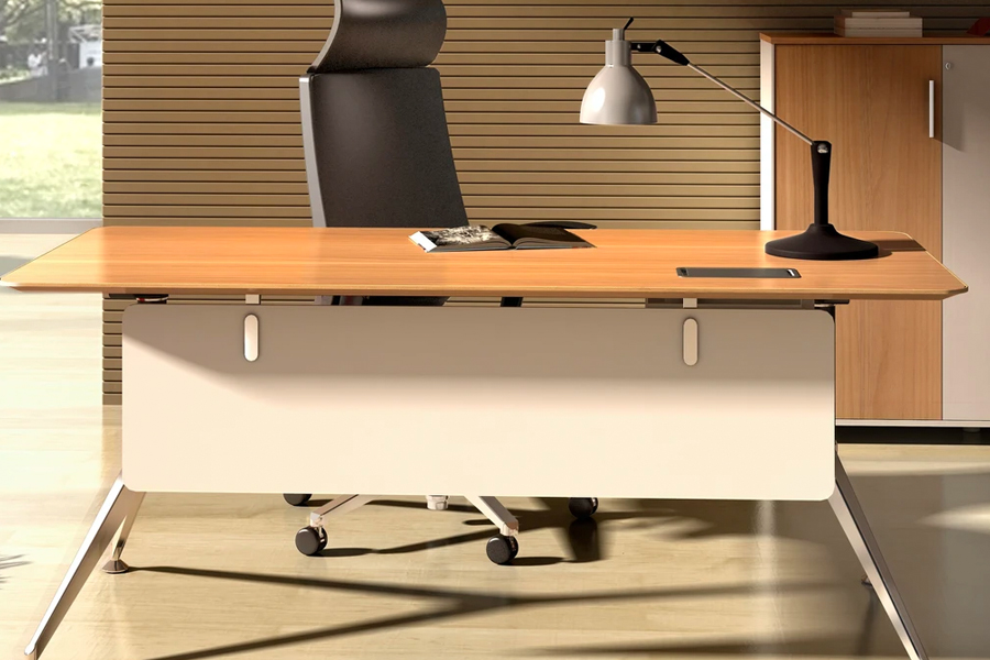 Healthy Seating Position on Your Office Chair | CharterMeNow